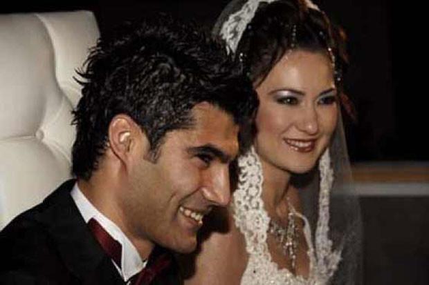 İsmail Filiz ile sevgilisinin çikolata tutkusu - Son Dakika Magazin ...