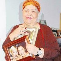 Hülya Avşar annesini kaybetti - Spor Haberler
