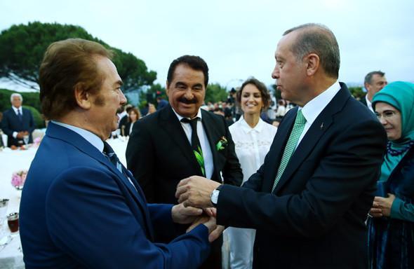 İbrahim Tatlıses, Huber Köşkü'nde hissettiklerini anlattı - Haberler ...