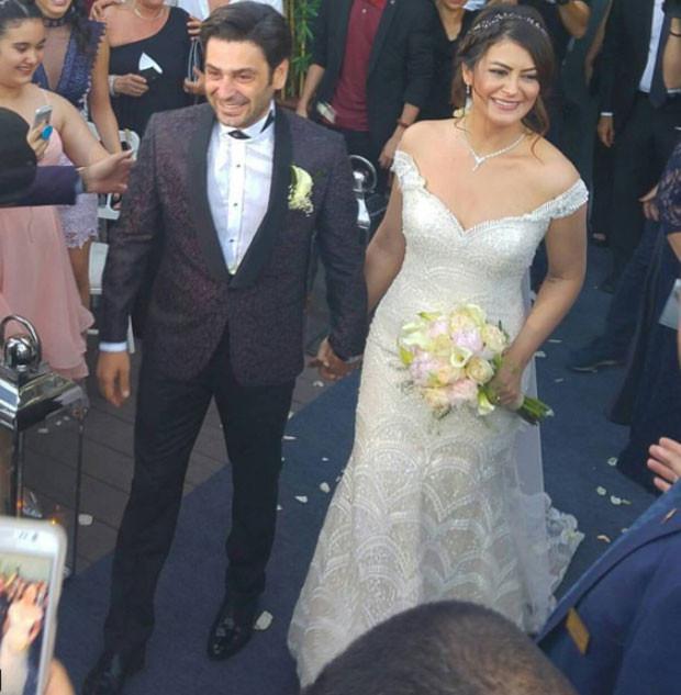 Ozan Akbaba Buket Arıkan evlendi