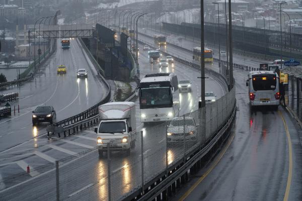 Kar, İstanbul'u beyaza bürüdü - Son Dakika Haberleri İnternet Kar, İstanbul'u beyaza bürüdü - Son Dakika Haberleri İnternet