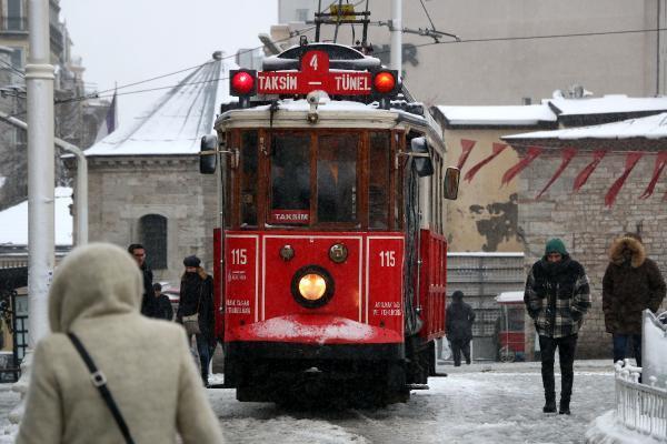 Kar, İstanbul'u beyaza bürüdü - Son Dakika Haberleri İnternet Kar, İstanbul'u beyaza bürüdü - Son Dakika Haberleri İnternet