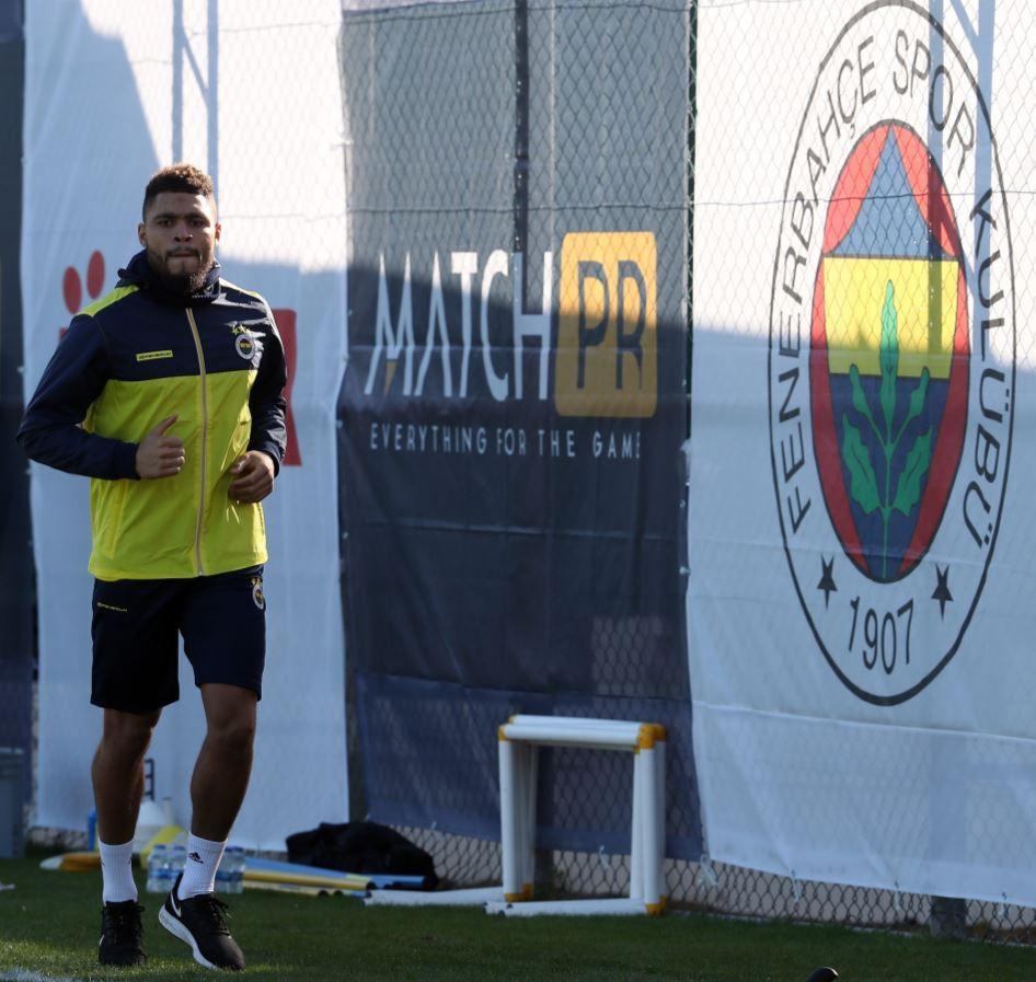 Tartışılan transfer Simon Falette ilk idmanına çıktı. - Spor Haberleri