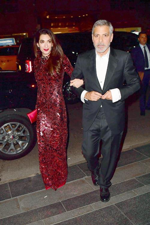 Sözleri olay oldu: Amal araba yıkıyor, sen ev mi süpürüyorsun? - Son ...