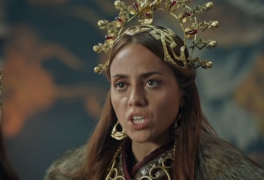 Ulu Ece kimdir? Destan dizisinin Ulu Ece'si Deniz Barut hakkında ...