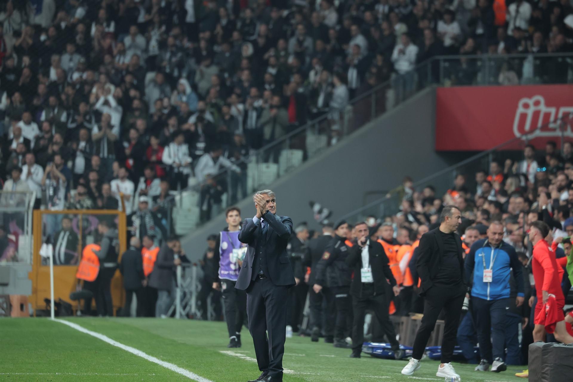 Ümraniyespor-Beşiktaş maçından en özel fotoğraflar! - Son Dakika Spor ...