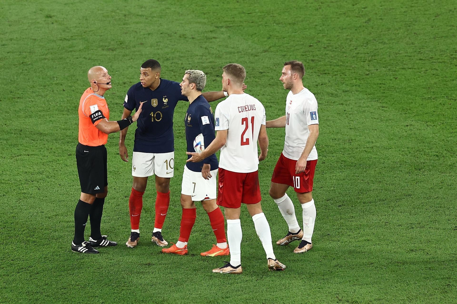Fransa-Danimarka maçından en özel fotoğraflar! - Futbol Haberleri