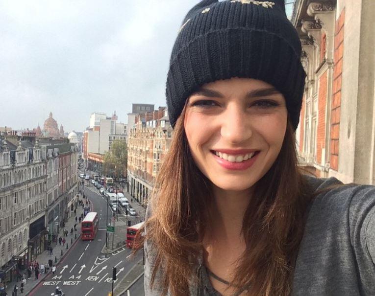 Selin Demiratar kimdir, kaç yaşında, hangi dizilerde oynadı? Selin ...