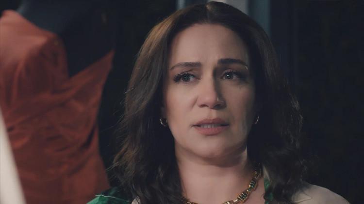 Oyuncu Özge Borak kimdir, kaç yaşında, hangi dizilerde oynadı? Yalan ...