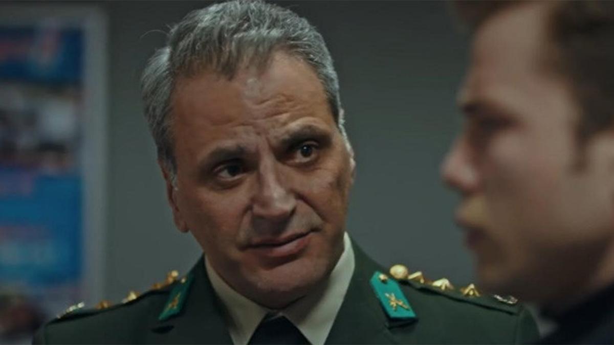 Çukur'un Emniyet müdürü Erol Yavan, setlerden sahnelere ...