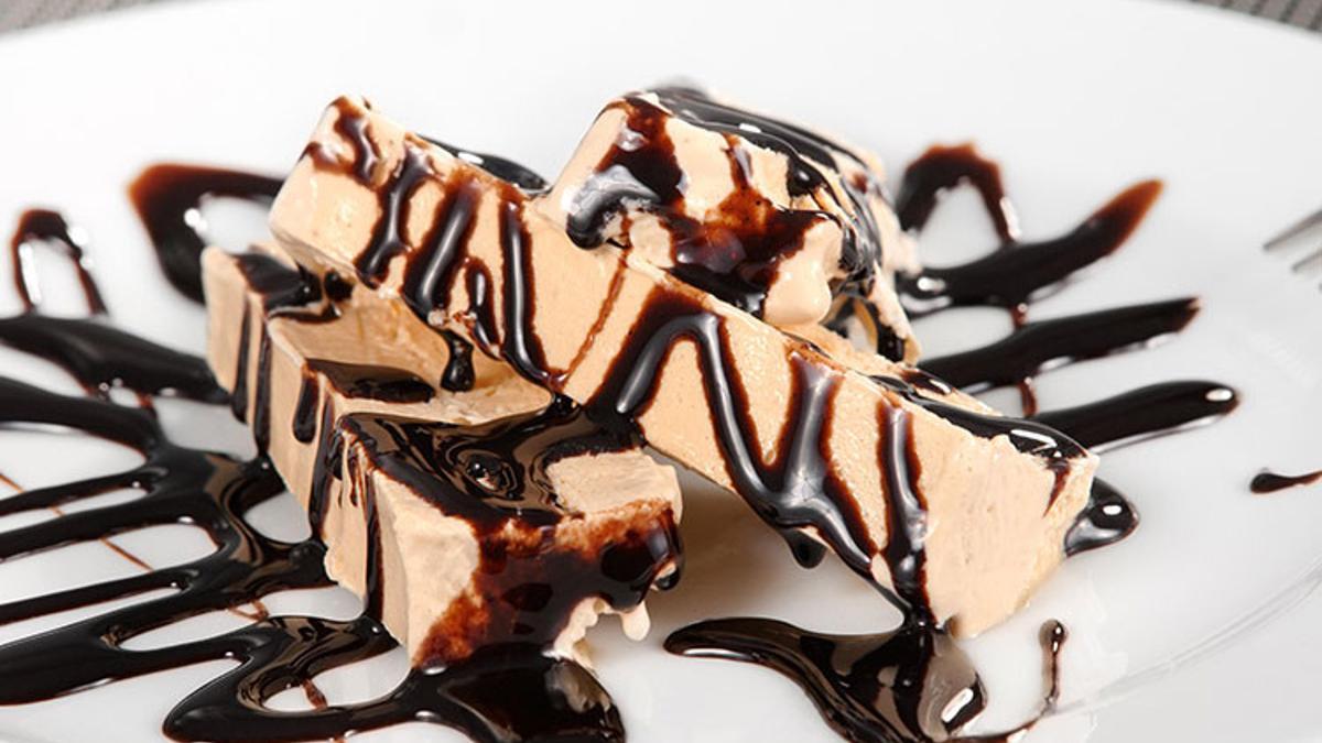 Kahveli parfe nasıl yapılır? Parfe nasıl yapılır? Evde kolay kahveli ...