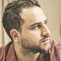 Bora Duran on Dada stage