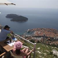 Croatia's Dubrovnik votes on golf, real estate project - World News