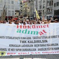 BDP organizes 'government, take a step' rally in Istanbul - Türkiye News