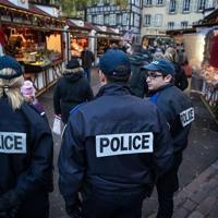 France targets prepaid debit cards in fight against terror finance ...