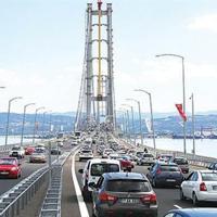 Nearly 1 mln vehicles crossed newly-opened İzmit Bay Bridge during Eid ...
