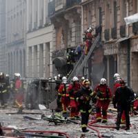 4 dead in powerful gas explosion in Paris bakery - World News