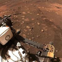 NASA’s new Mars rover hits dusty red road - World News