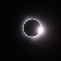 'Spectacular' total eclipse leaves North Americans spellbound - World News