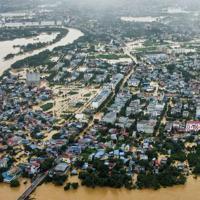 Vietnam typhoon victims plead for help as toll climbs to 82 - World News