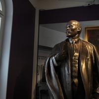 Revamped Finnish museum says 'Good Bye, Lenin!'