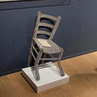 Italy museum hunts for tourists in viral chair-smashing video - Türkiye ...