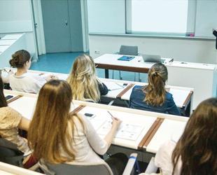 Universities move toward new ‘micro-credit’ system - Türkiye News