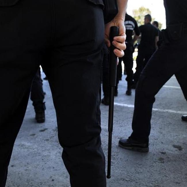 Turkish police gets new batons