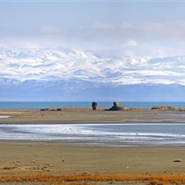 Drought in Lake Van exposes long-submerged Ottoman structures