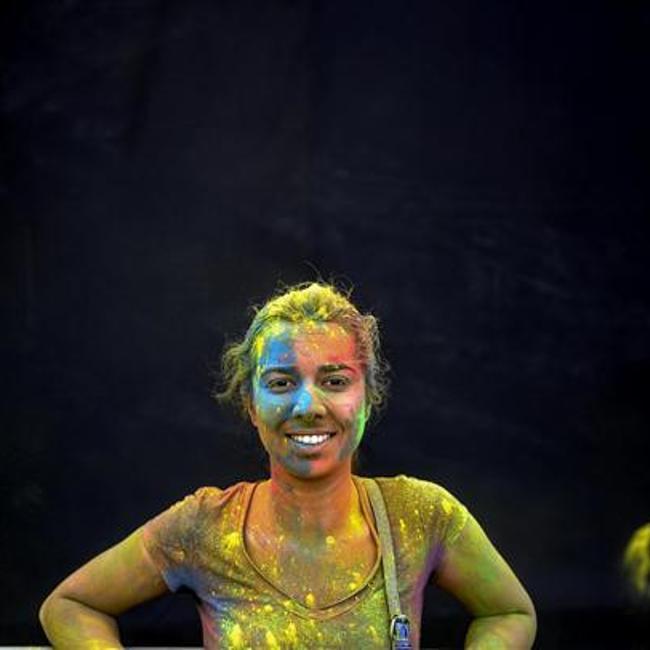 Istanbulites join the 'Color-Up Run,' inspired by the Hindu festival of ...