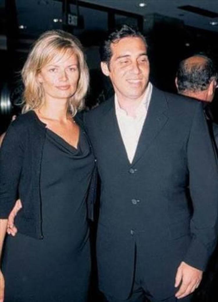 Yabancıya gönül veren Türk ünlüler - Mahmure