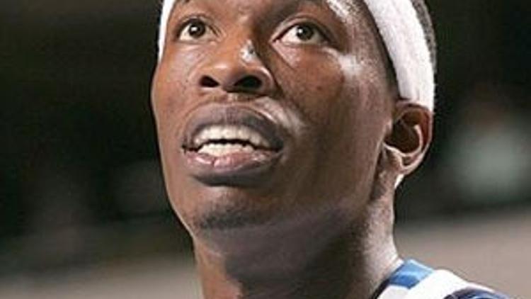 Josh Howard sezonu kapattı - Spor Haberleri