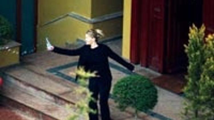 Alara Uzan’a boş villa şoku - Son Dakika Haberleri İnternet