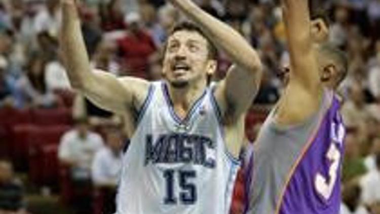 Hido Magic'i sırtladı