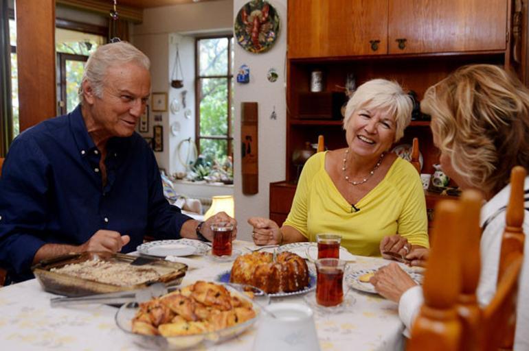 Ediz Hun, Büyükada'daki evinin kapılarını açtı - Haberler Magazin