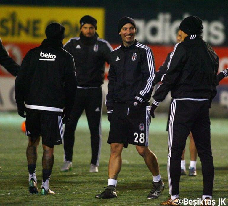 Alexis Delgado ve Denys Boyko ilk antrenmanlarına çıktılar