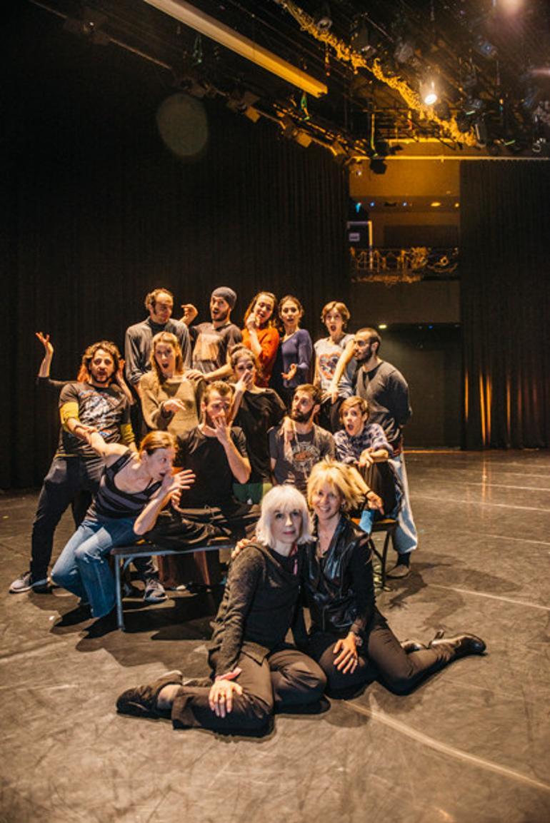 Modern dansa adanmış bir hayat: Beyhan Murphy | Ayşe ARMAN Köşe Yazısı ...