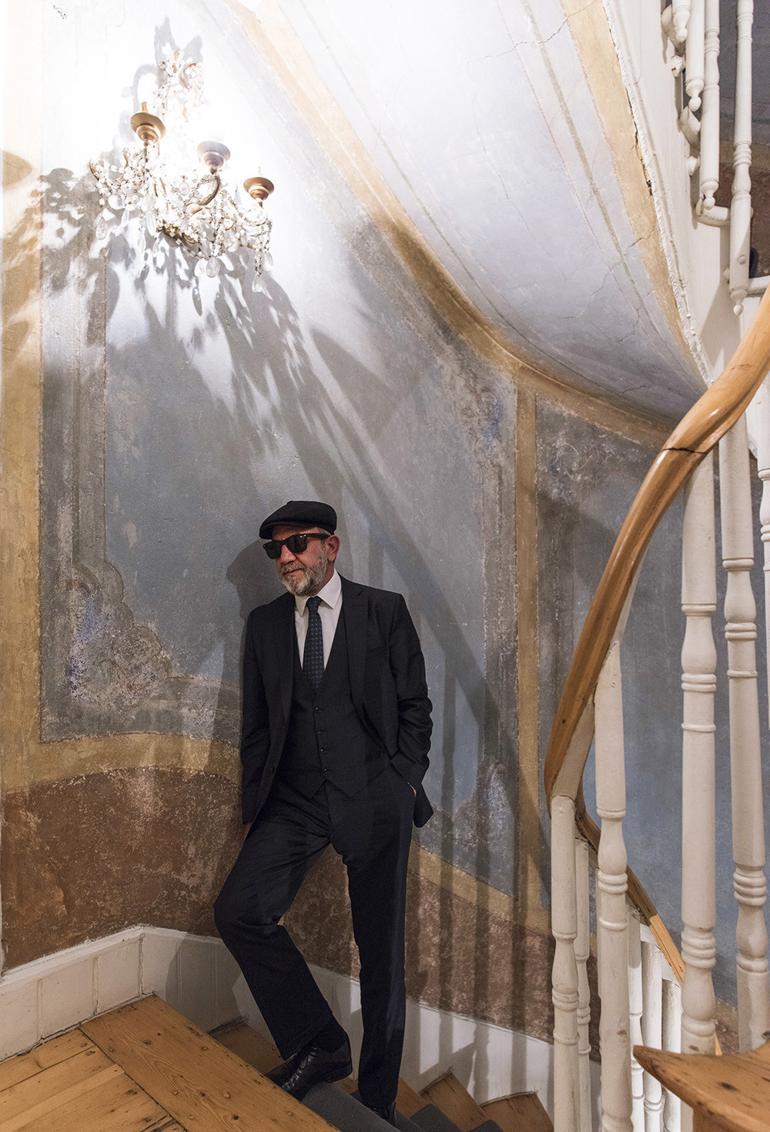 Burhan Bayar: Arabeskin en acılısı, damar şarkılarının en hası ...