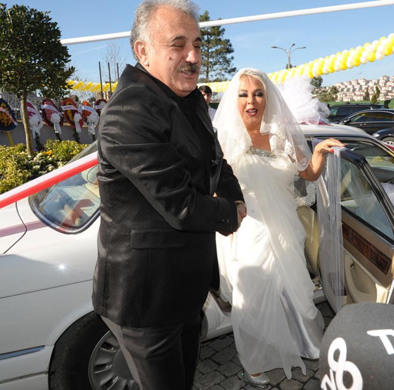 Safiye Soyman ve Faik Öztürk'ün evlilik şovu - Magazin Haberleri