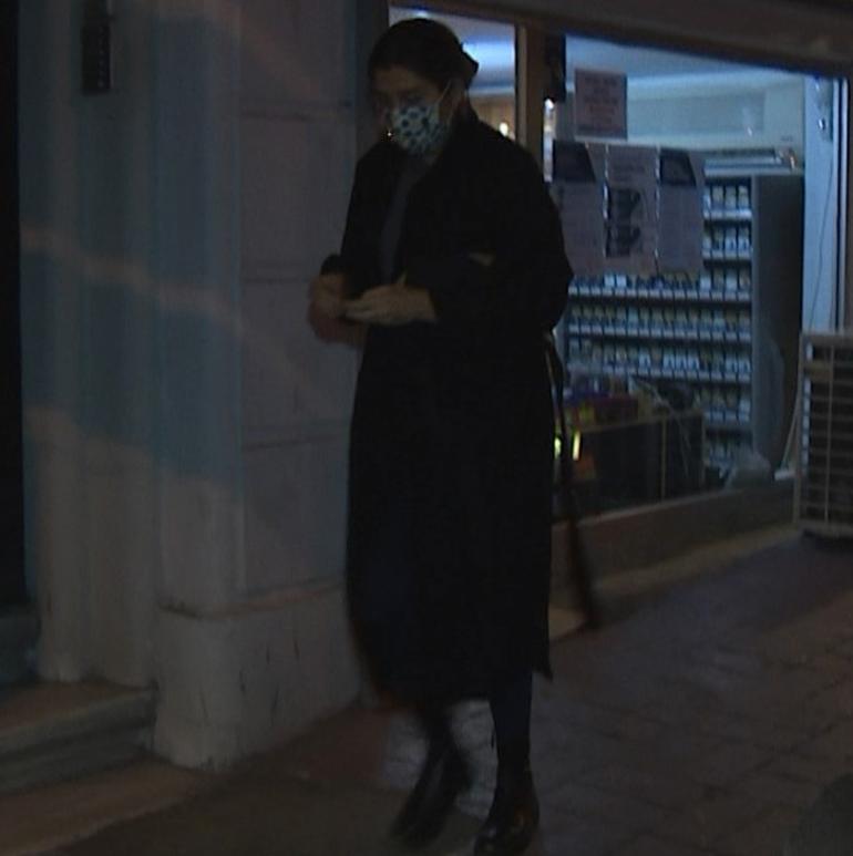 Turgut Tunçalp ve eşi İlayda Atmaca, Cihangir'de... - Magazin Haberleri