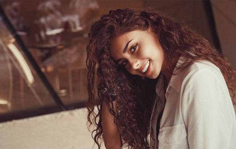 Samar Dadgar kimdir, nereli, kaç yaşında? Özcan Deniz'in eşi Samar ...