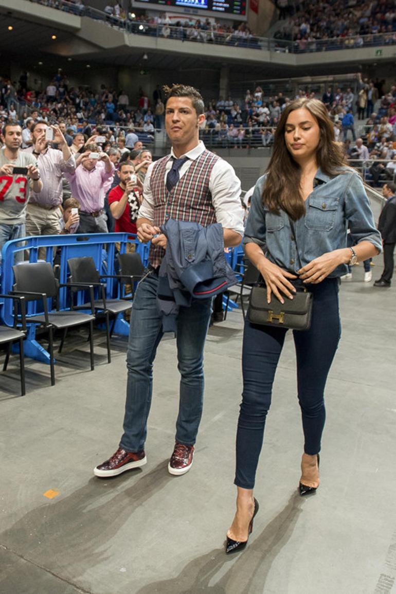 Ronaldo'nun kısa süreli ilişki yaşadığı Natacha Rodrigues'den nişanlısı ...