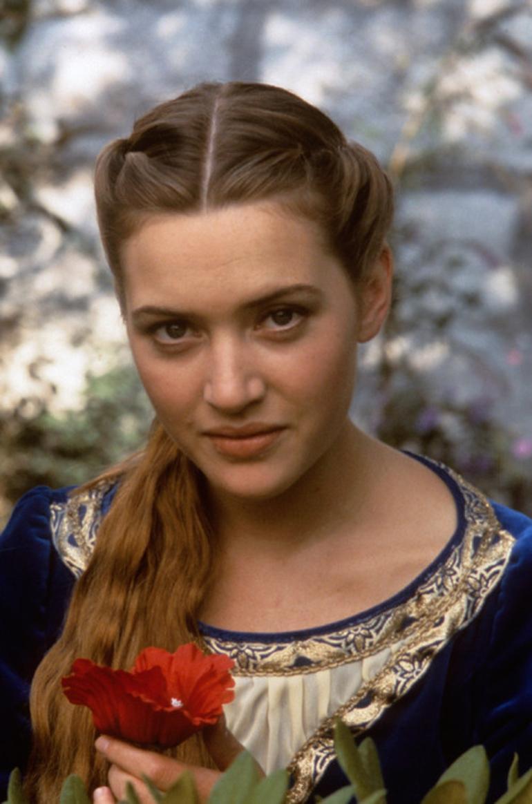 Saçlar aslan yelesi daha aklar bile düşmemiş! - Magazin Haberleri