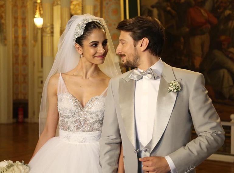 Ediz Hun'dan çifte kutlama... Berna ile 50. yılımız! - Magazin Hayat