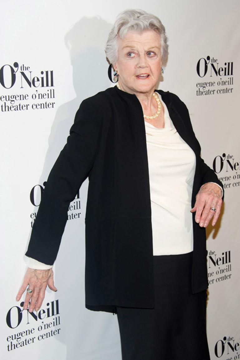 Angela Lansbury: Tek bir diziyle TV dünyasının en zengin kadını olmuştu ...