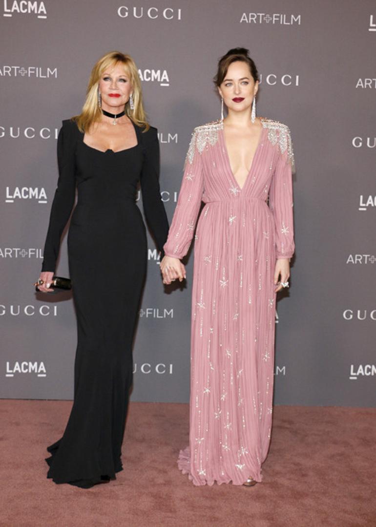 Ireland Baldwin: Annem ve babam ünlü olmasaydı yüzüme bile bakmazlardı