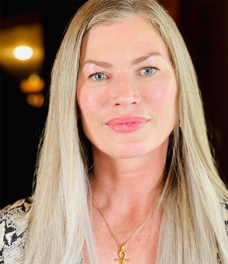 Ölüm tehdidiyle evlendi, patronundan taciz gördü: Ama direndi ve 20 yıl ...