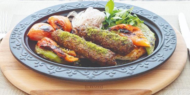 Gastronomi kazanında kaynayanlar