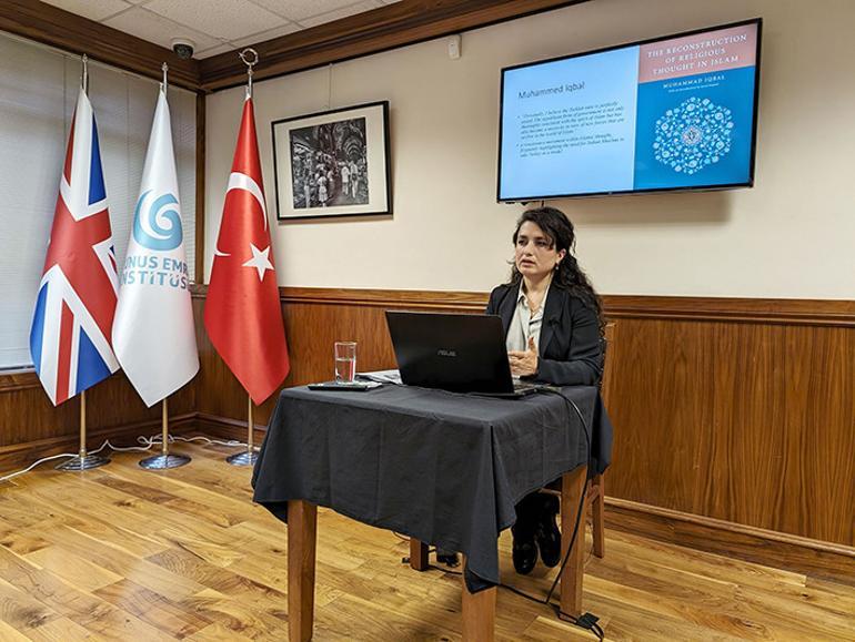 Dr. Bahar İzmir’den Hintli Müslümanlar ve Osmanlı ilişkileri üzerine ...