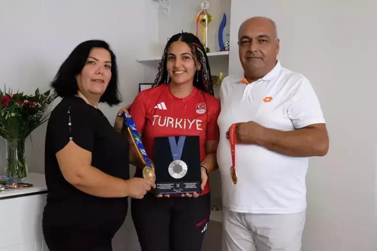 Şevval İlayda Tarhan ve ailesi konuştu: Yusuf Dikeç ile birlikte tarihe ...